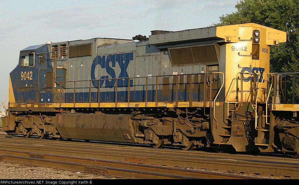 CSX 9042